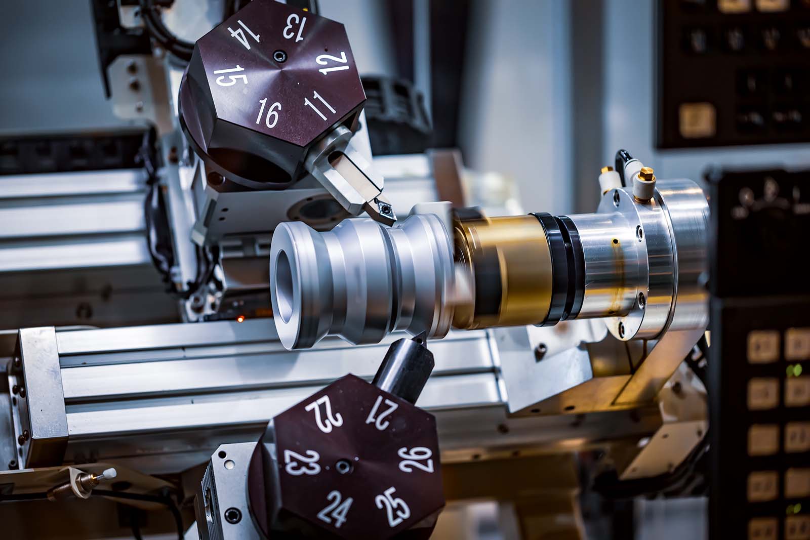 Precision engineering in the manufacturing industry - Key Plastics